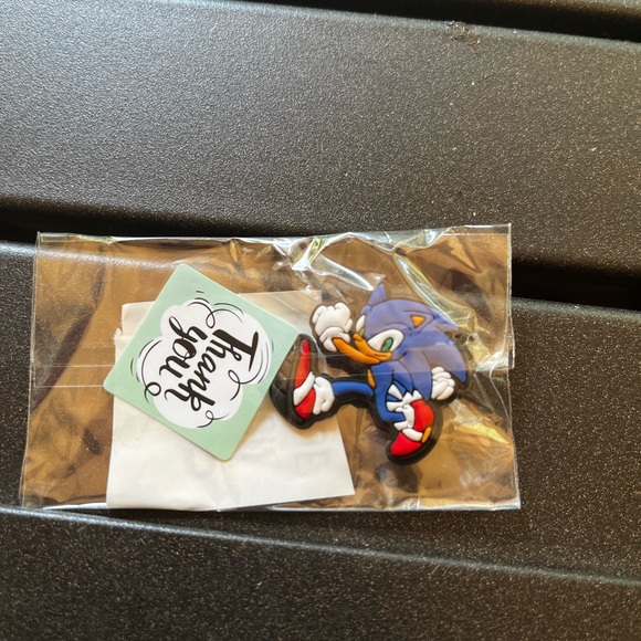 Accessories | Small Sonic The Hedgehog Pin | Poshmark
